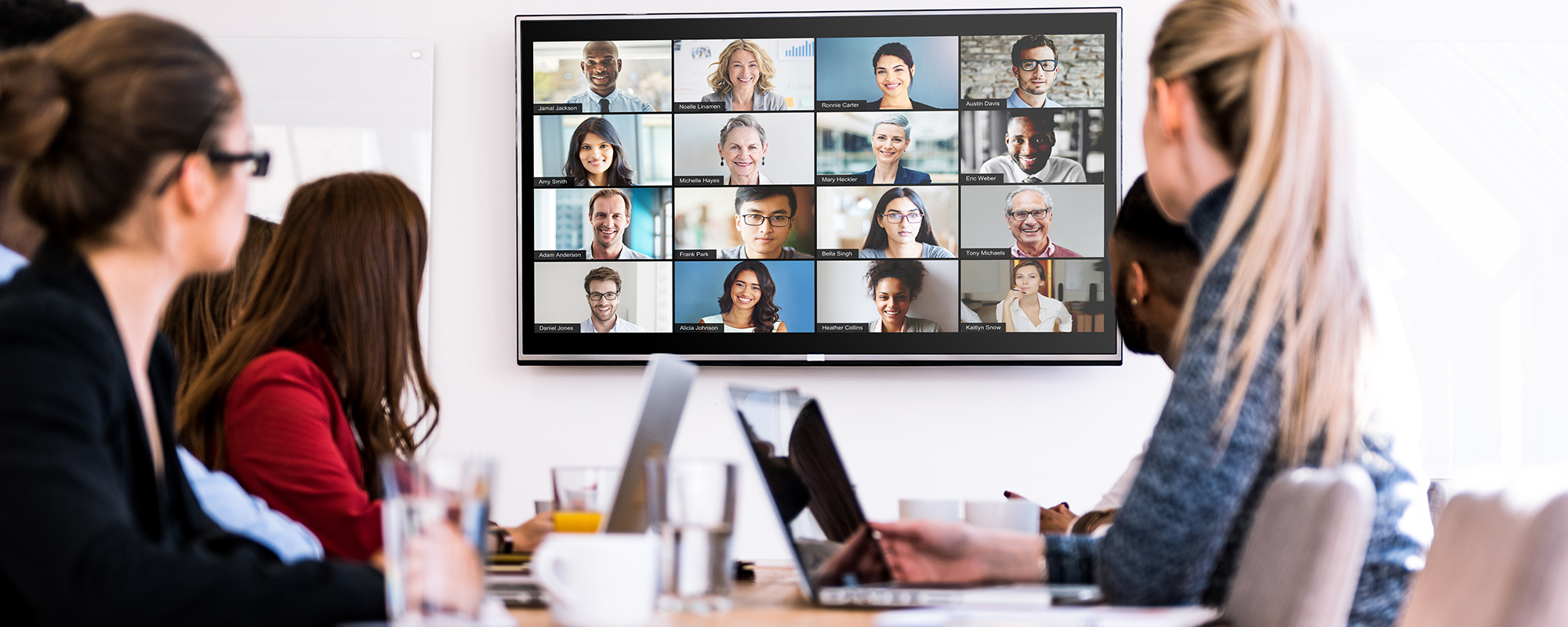 CampuStore fa squadra con Zoom - Innovation for Education